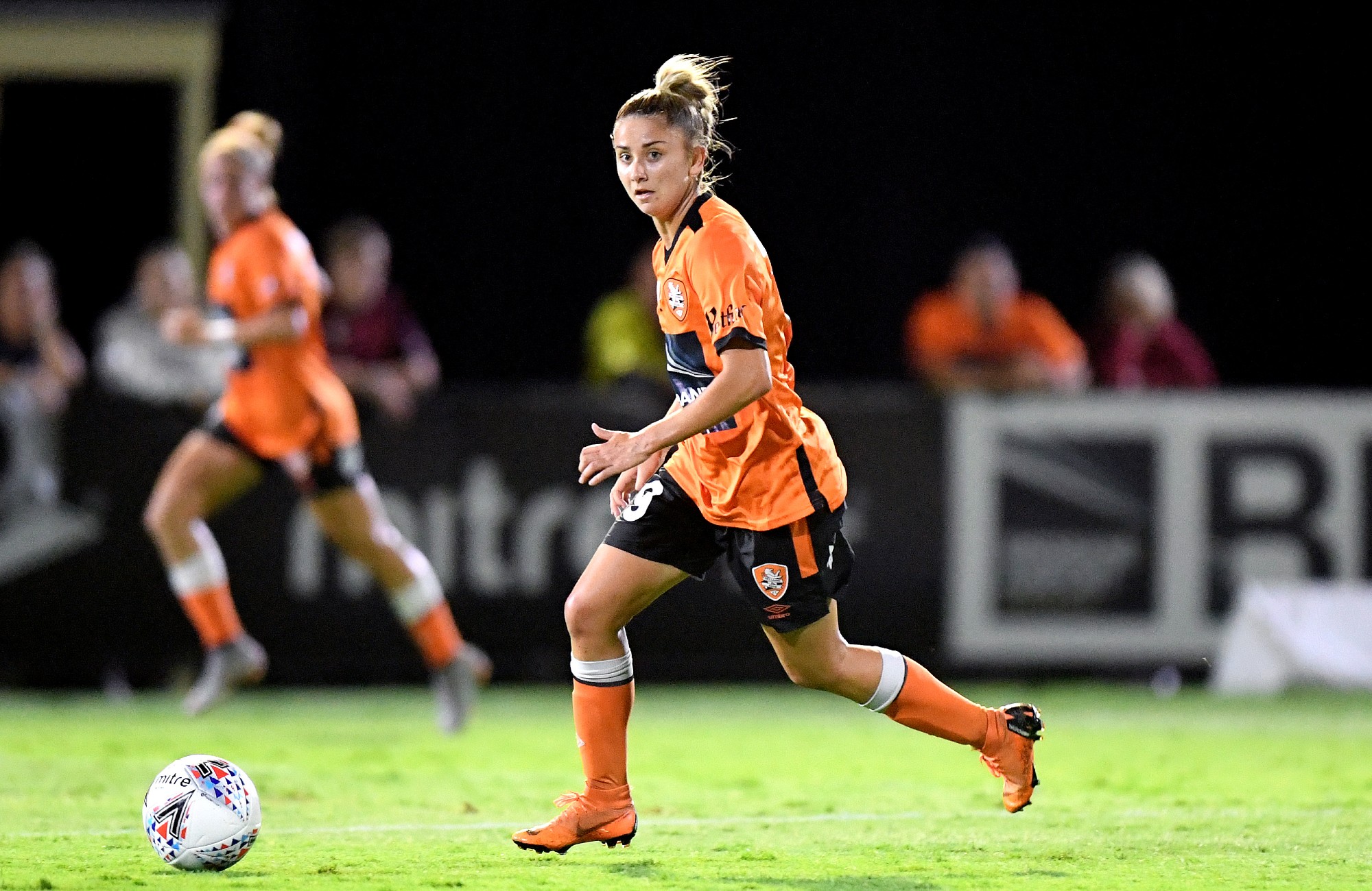 Queenslander Hollie Palmer returns to Brisbane Roar - Brisbane Roar