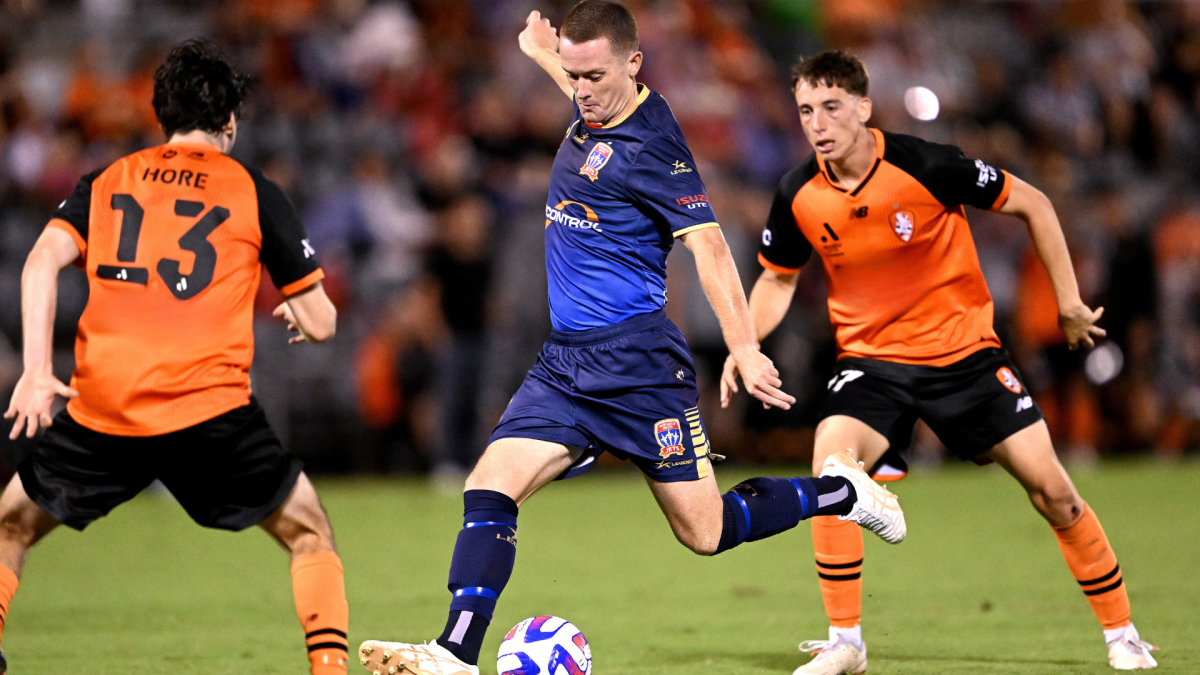 Brisbane Roar to face Newcastle Jets in Pre-Season friendly in Coffs ...