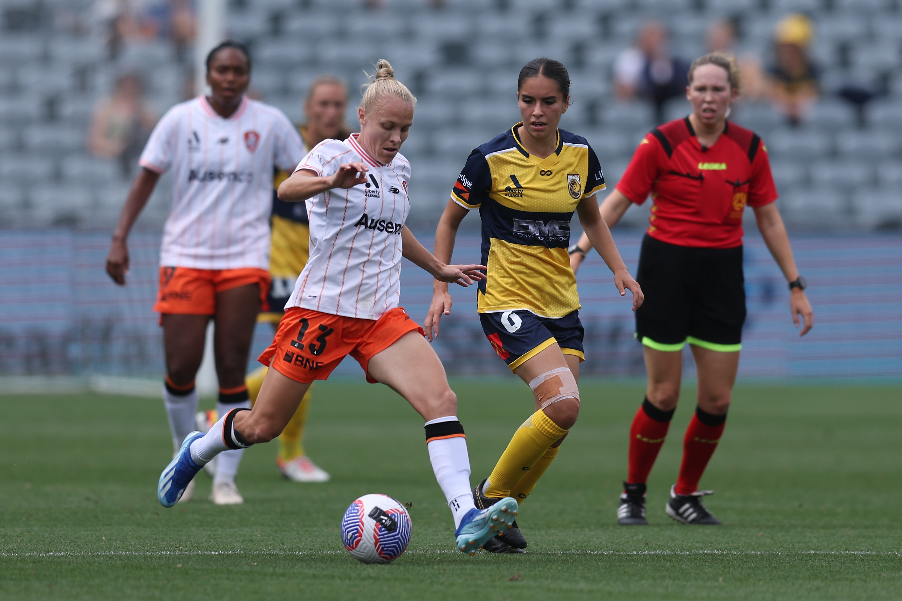 ALW RD4 MATCH WRAP: CENTRAL COAST 1-1 BRISBANE ROAR - Brisbane Roar