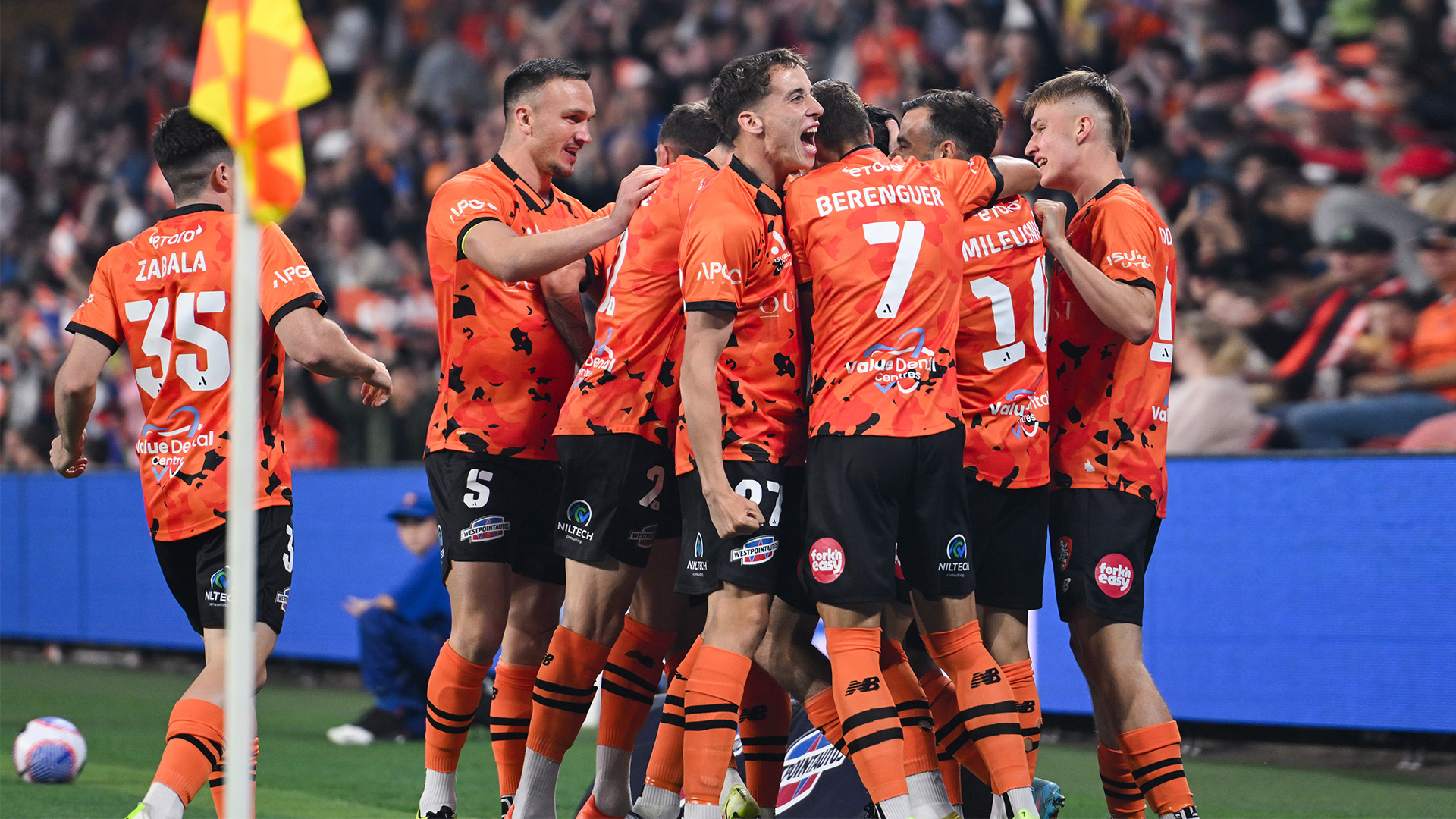 ALM R3 Preview: Wellington Phoenix v Brisbane Roar - Brisbane Roar
