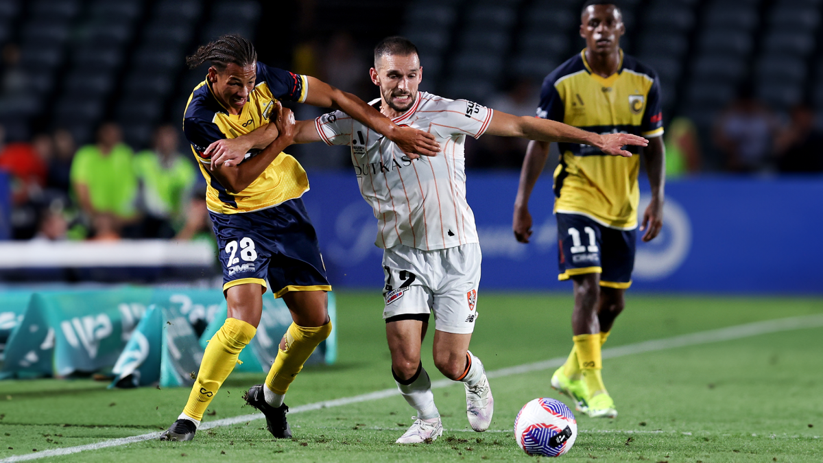 ALM R14 Match Wrap: Central Coast Mariners 2-0 Brisbane Roar - Brisbane Roar