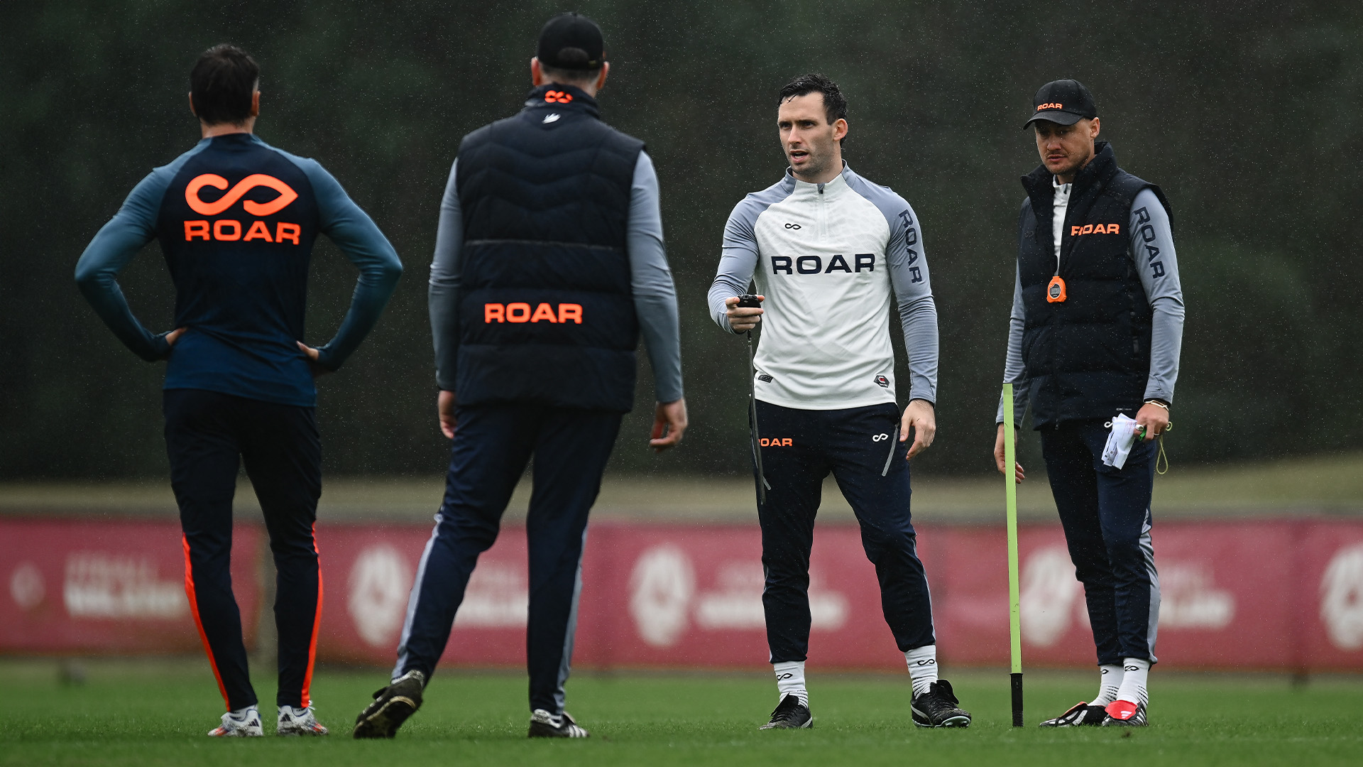 Roar lock in ALM back-room staff - Brisbane Roar