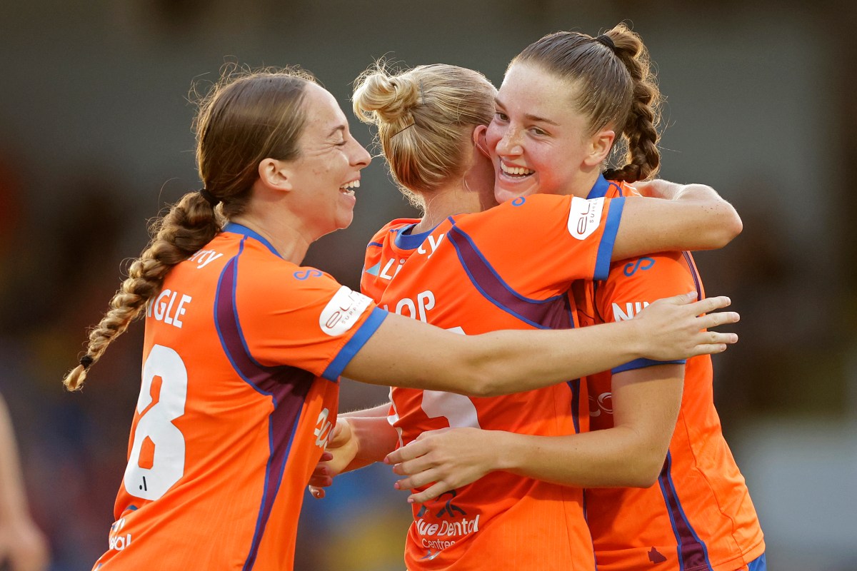 ALW R6 Match Wrap: Brisbane Roar 2-1 Central Coast Mariners - Brisbane Roar